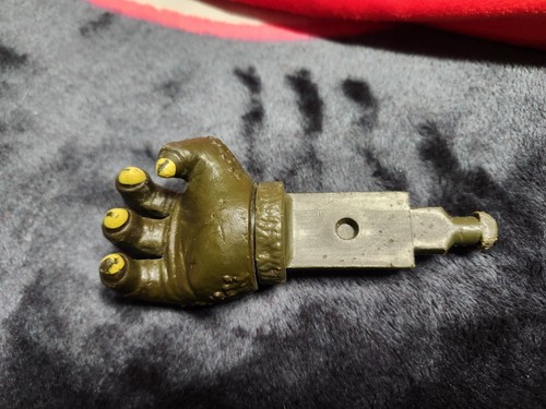 1977 GODZILLA FIST Shogun Warriors ORIGINAL toho mattel Part Shooting ...