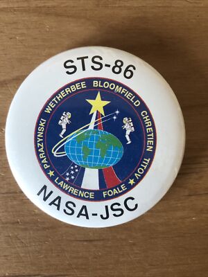 Nasa Pin STS-86 1997 Nasa-JSC Bloomfield Wetherbee Lawrence Foale Titov ...
