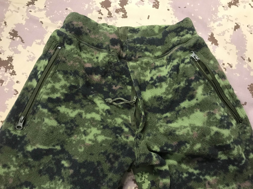 RARE Canadian army CADPAT fleece Top, size small | eBay