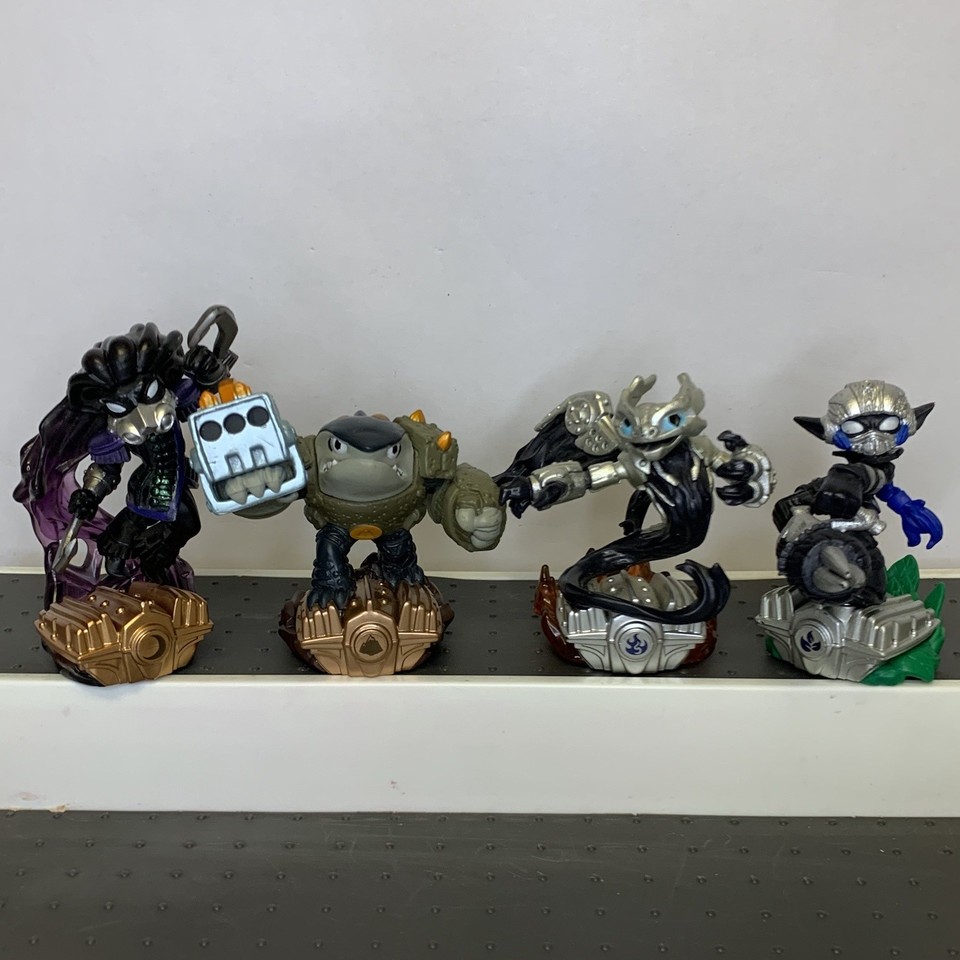 Huge Lot of Skylanders Figures, Vehicles, & Portals | eBay