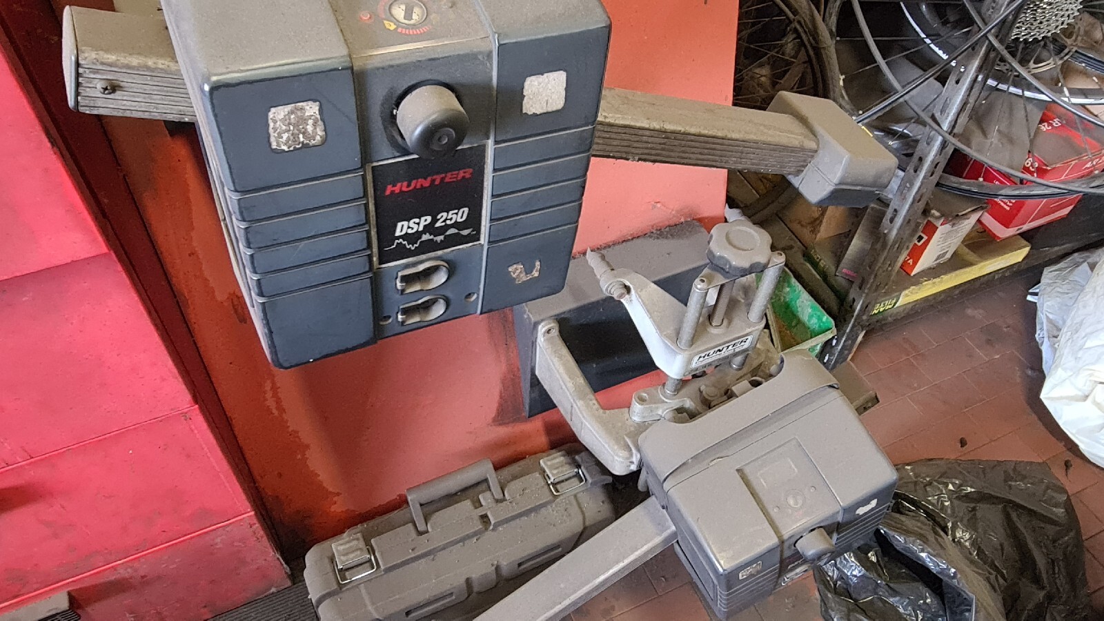 ASSETTO CONVERGENZA HUNTER RUOTE AUTO PER GOMMISTI MODELLO P411 | eBay