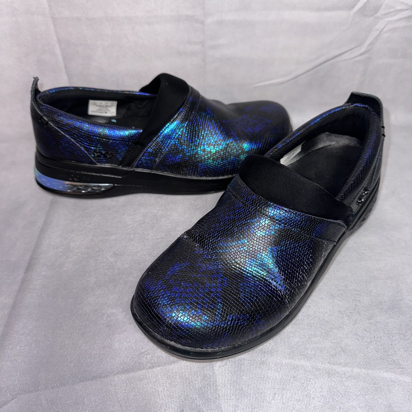 Infinity By Cherokee Stride Snake Charmer Slip On Nur… - Gem