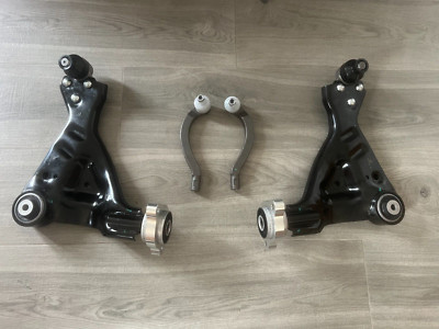 MERCEDES VITO VIANO 10-14 TWO FRONT WISHBONE SUSPENSION ARMS+TWO TRACK ...