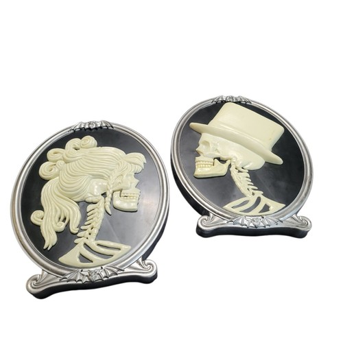 Animated Talking Skeleton Cameos Wall Plaques Spirit Halloween prop ...