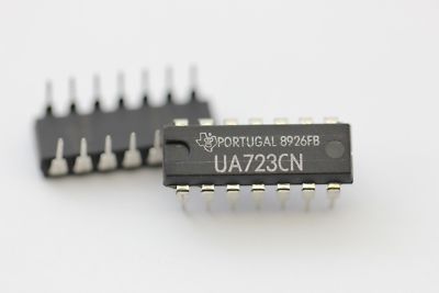 UA723CN TEXAS INST. NOS DU CIRCUIT INTÉGRÉ (ancien stock neuf) 1PC ...