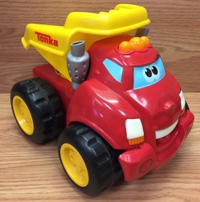 Chuck & Friends Moving Dump RUMBLIN Interactive Truck by Tonka Hasbro ...