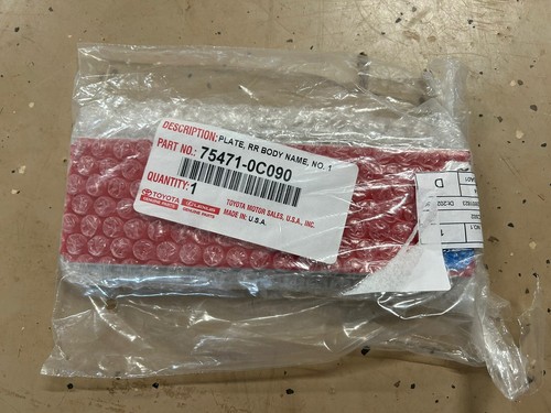 OEM TOYOTA TUNDRA 13-21 Plate, RR Body Name ; Plate, FR Fender, Rh ...