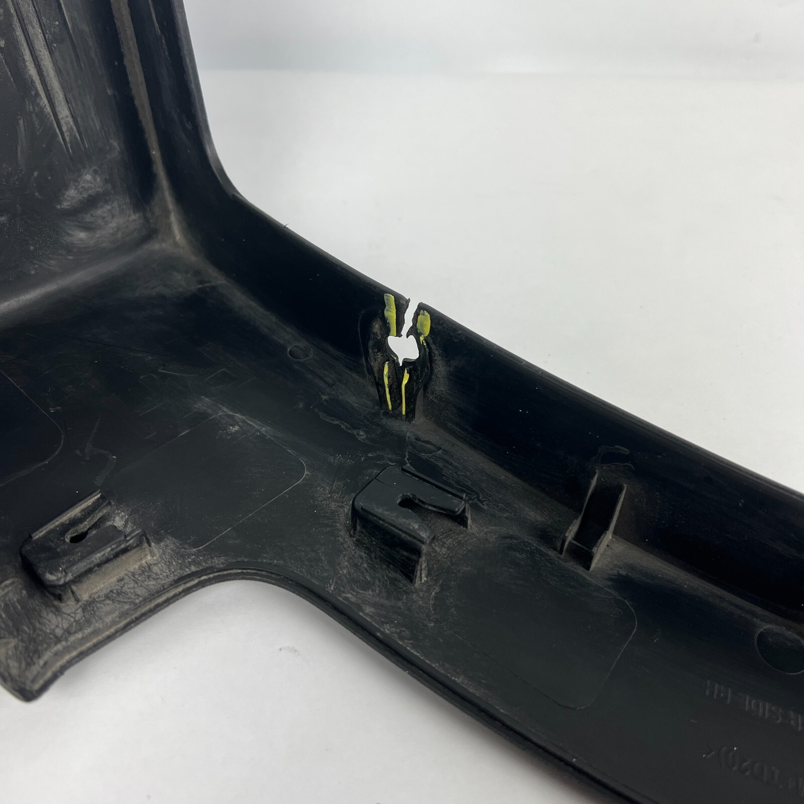 2013 - 2018 Hyundai Santa Fe Sport Front Right Wheel Flare Molding ...