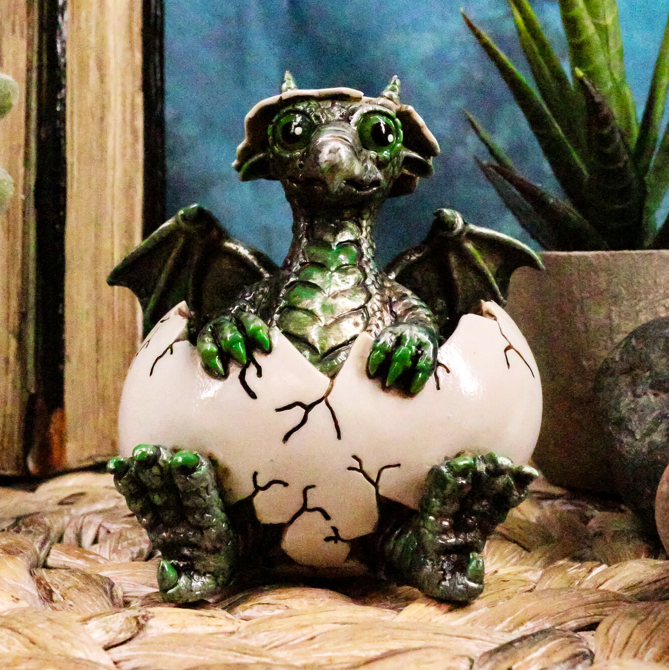 Pinehas Dragon Baby Egg Hatchling Figurine Fantasy Gift Sculpture ...