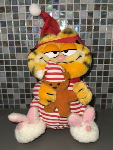 Vintage 1980's Dakin Plush Bedtime Garfield Stuffed Toy With Pooky | eBay