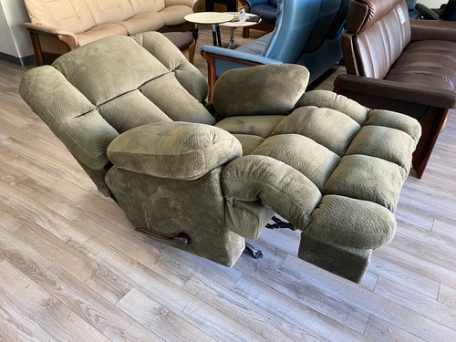 Catnapper Cloud 12 Manual Lay Flat Chaise Rocker Recliner - Sage Green ...