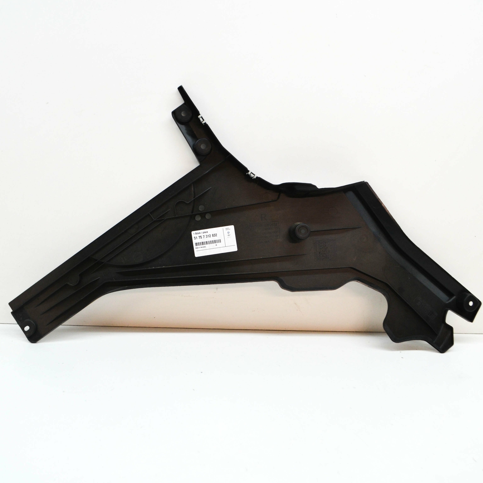 OEM BMW 5 F10 Underfloor Coating Right Tank Covering 51757312832 ...