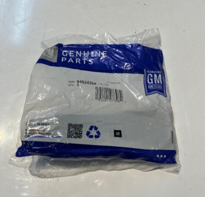 2022-2023 CHEVORLET SILVERADO 1500 CENTER F BRAKET P/N 84924364 GENUINE ...