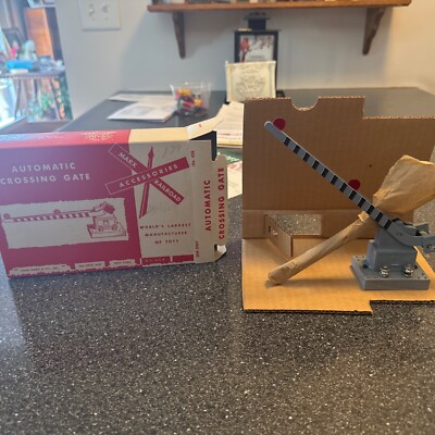 NOS ~ Louis Marx & Co Automatic Crossing Gate Marx Railroad Accessories ...