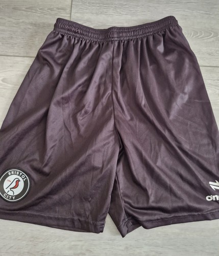 Bristol City FC ONEILLS 24/25 Training Shorts Size Medium Bristol City ...