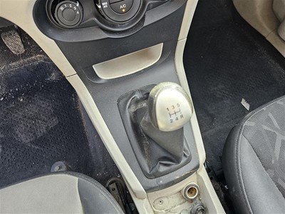 Floor Shifter FORD FIESTA 11 12 13 | eBay