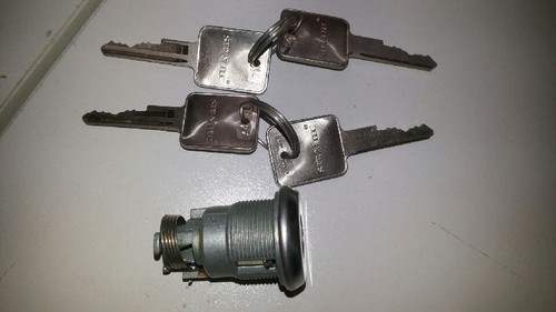 Strattec Lock Set 705571AA1 | eBay