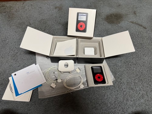 Apple iPod Classic 4th Generation mono 20GB U2 Special Edition Black ...