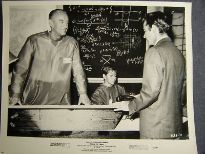 GEORGE SANDERS TRUNK TO CAIRO 60s VINTAGE PHOTO 204L | eBay