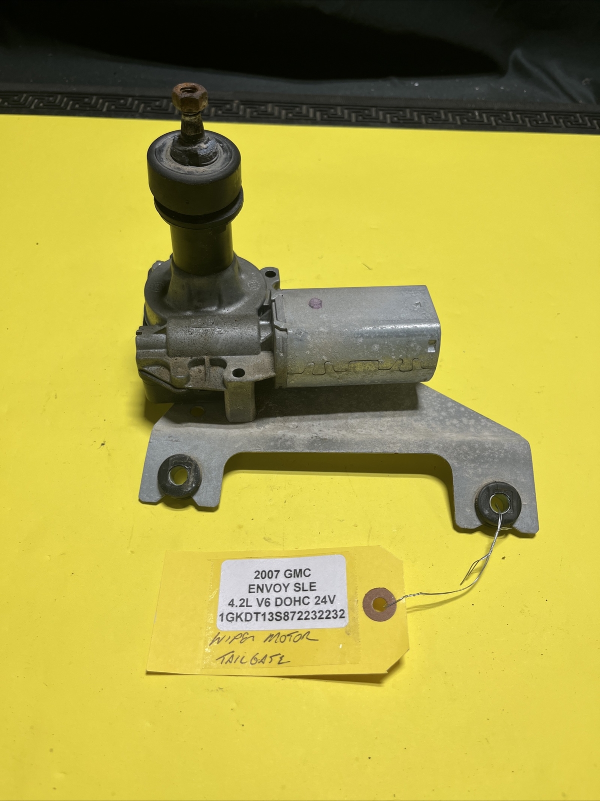 2002 - 2009 Trailblazer Envoy Rear WIPER MOTOR OEM a89 | eBay