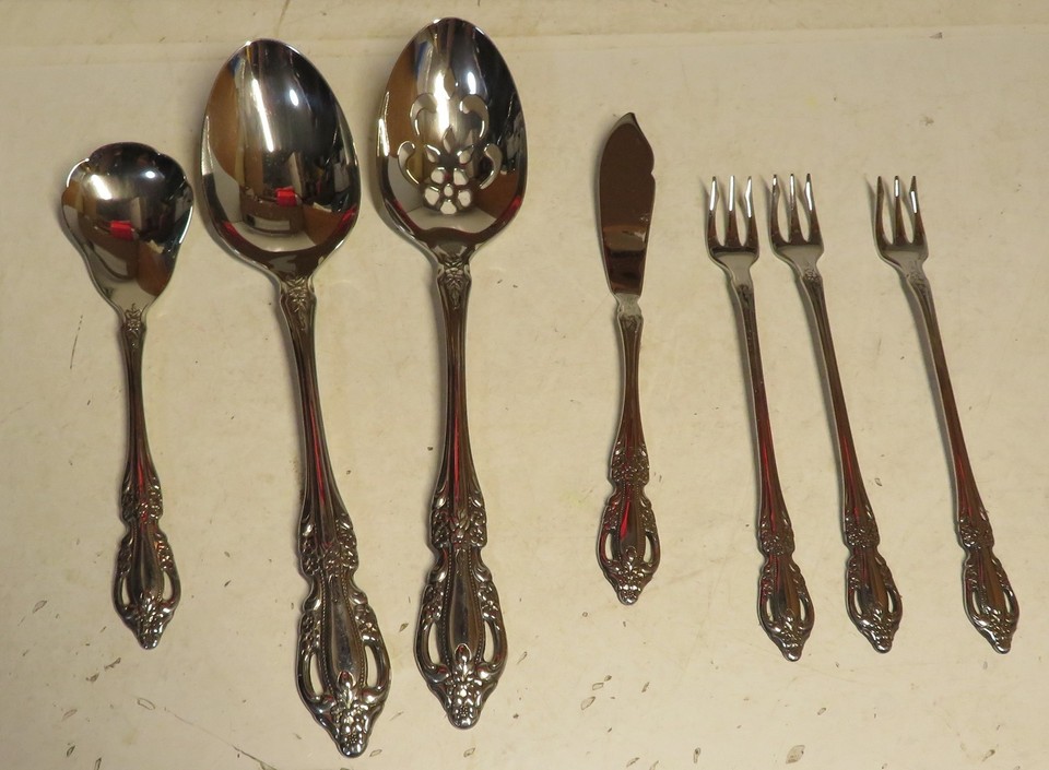 RAPHAEL by Oneida Distinction Deluxe Stainless HH Flatware Set 42 Pc 5 ...