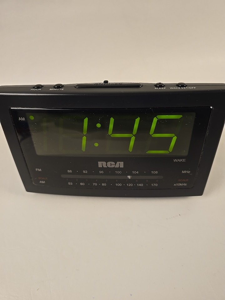 RCA Digital Large Numbers AM/FM Alarm Clock Radio Model RP3701A | eBay UK