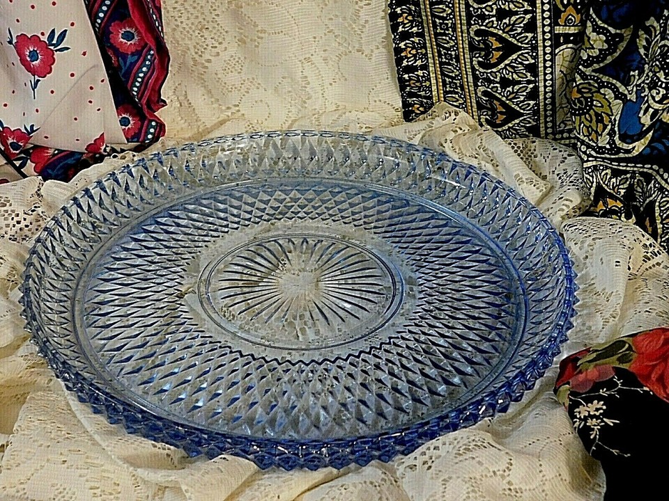 Torte Plate glass Regal Blue Diamond Point Indiana Glass 13 Inches ...