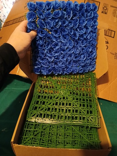 24 Piece Dark Green 9.5"x9.5" Plastic Mesh Grid Frames DIY Flower Wall ...