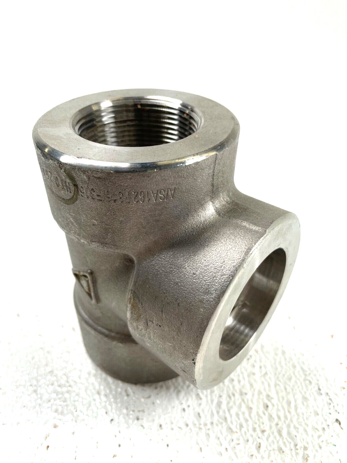 Forged Stainless Steel Tee 1-1/2" SW x SW x NPT 3000 lb. (3M) Pipe ...