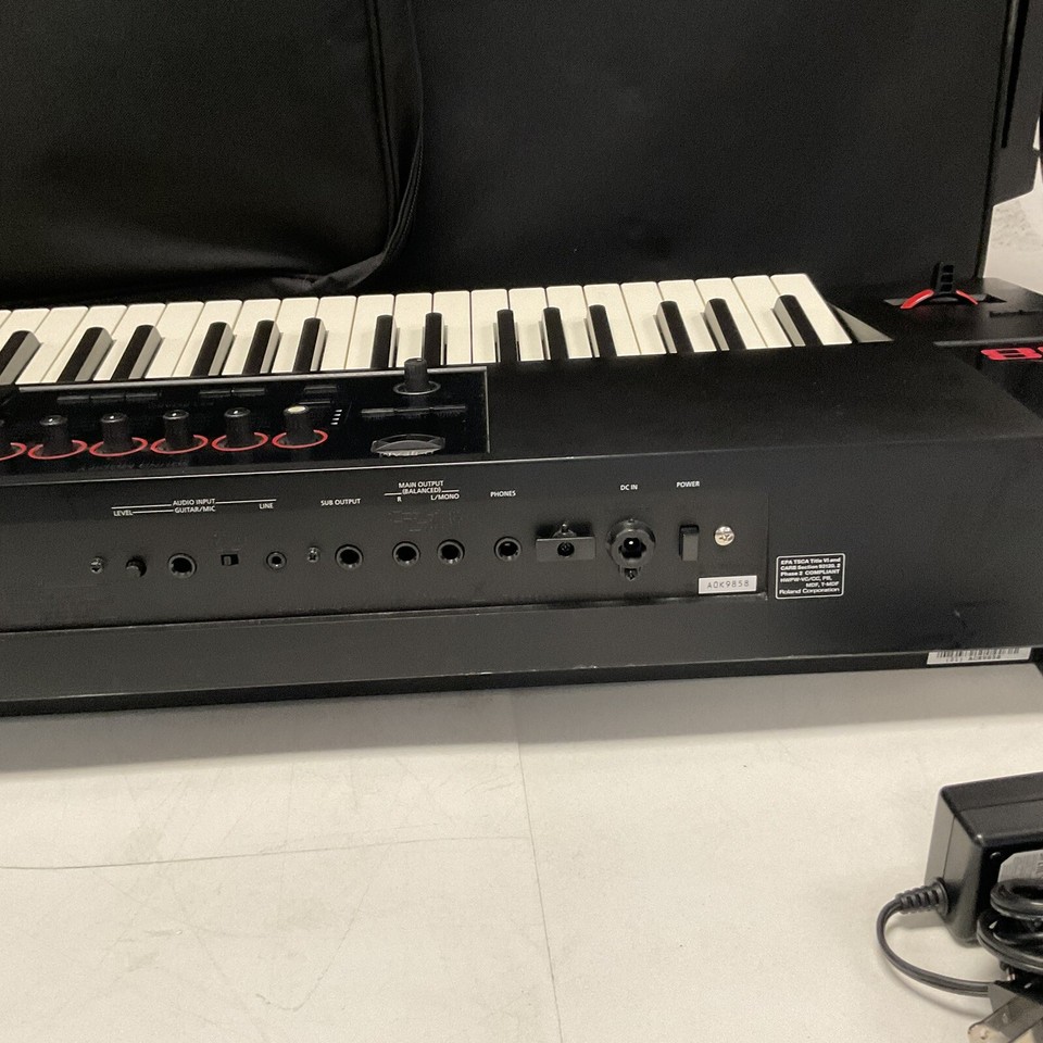 Roland FA-08 Music Workstation With Gator Case 761294504345| eBay