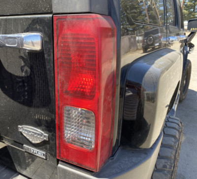2006-2010 HUMMER H3 Tail Light Assembly Right Only | eBay