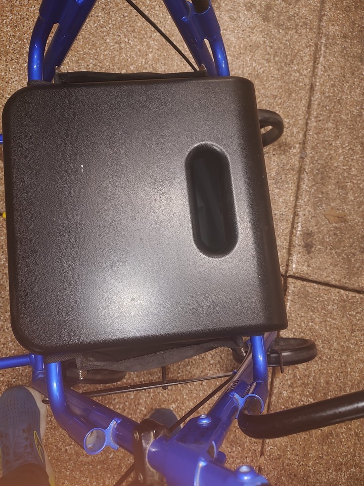 Drive Duet 795B Walker-Wheelchair Combo | eBay