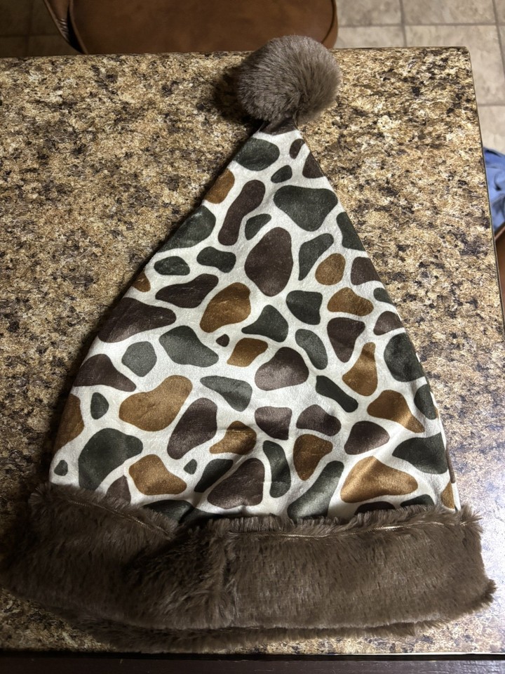 Southern String Hat Co Camo Santa Hat | eBay