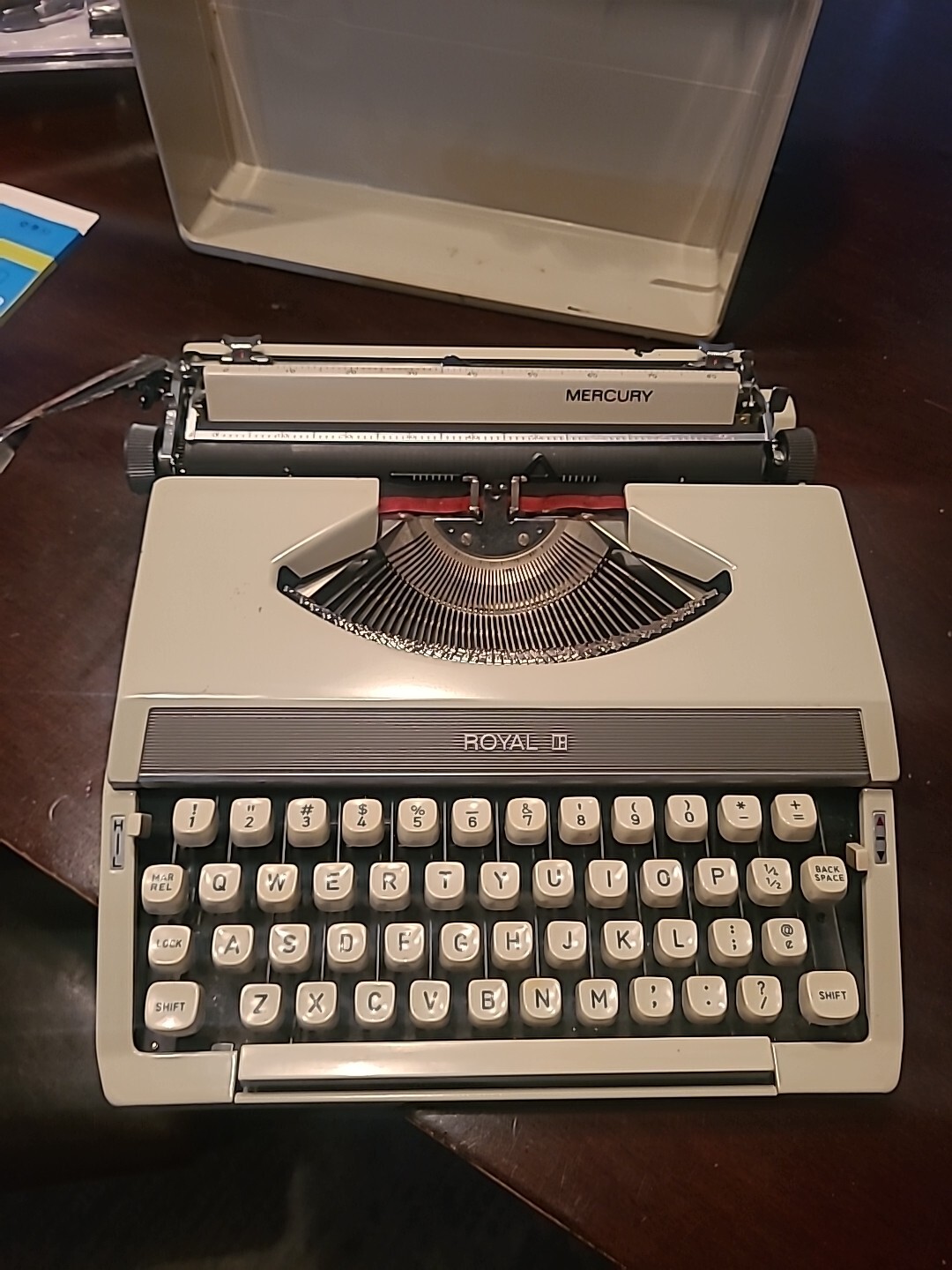 Vintage 1970s Royal Mercury Typewriter Portable w/ Cover Case Tan | eBay
