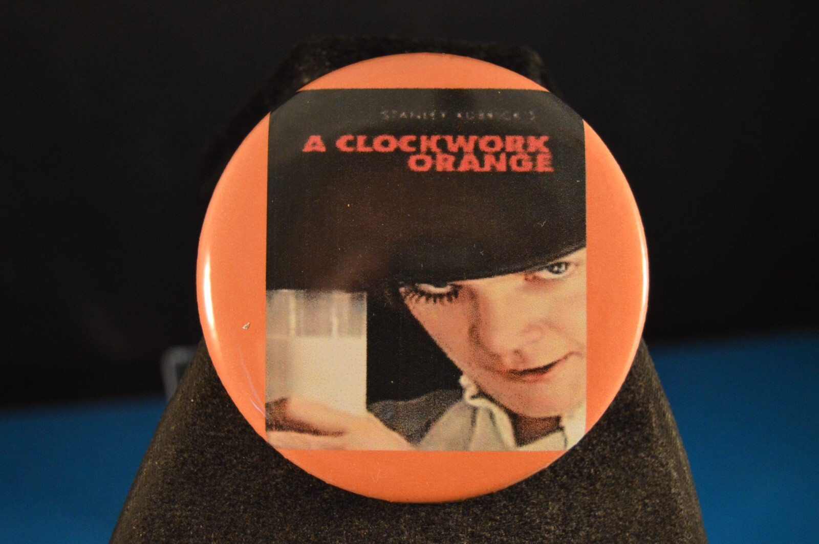"A CLOCKWORK ORANGE" Lot of 5 BUTTONS Moloko (milk) BIG! pinback pin ...