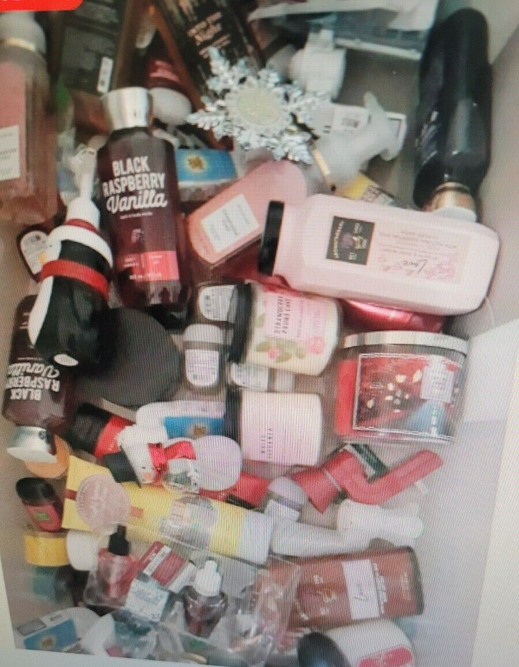 LOT BATH & BODY WORKS RANDOM SENT CANDLES lotions + PARTIES XMAS ...