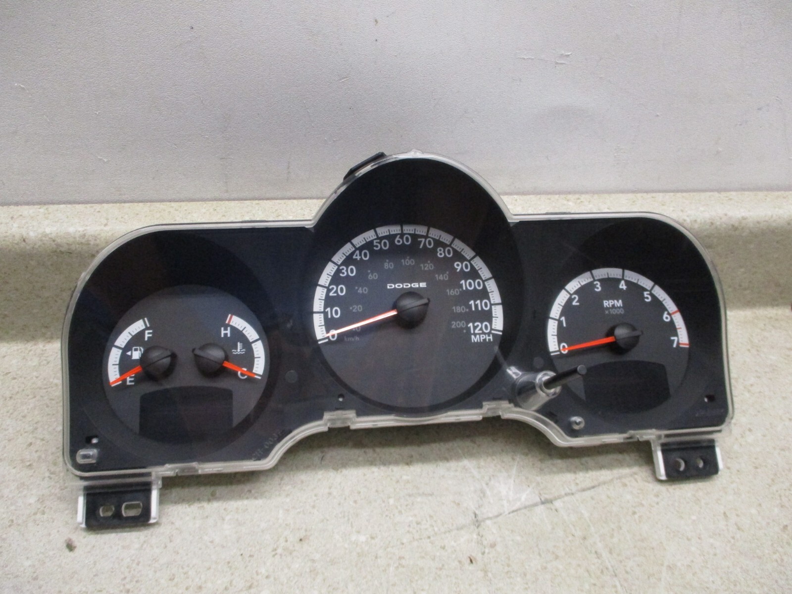 05172367AA 2008 Dodge Nitro Speedometer Instrument Gauges Cluster w/Out ...