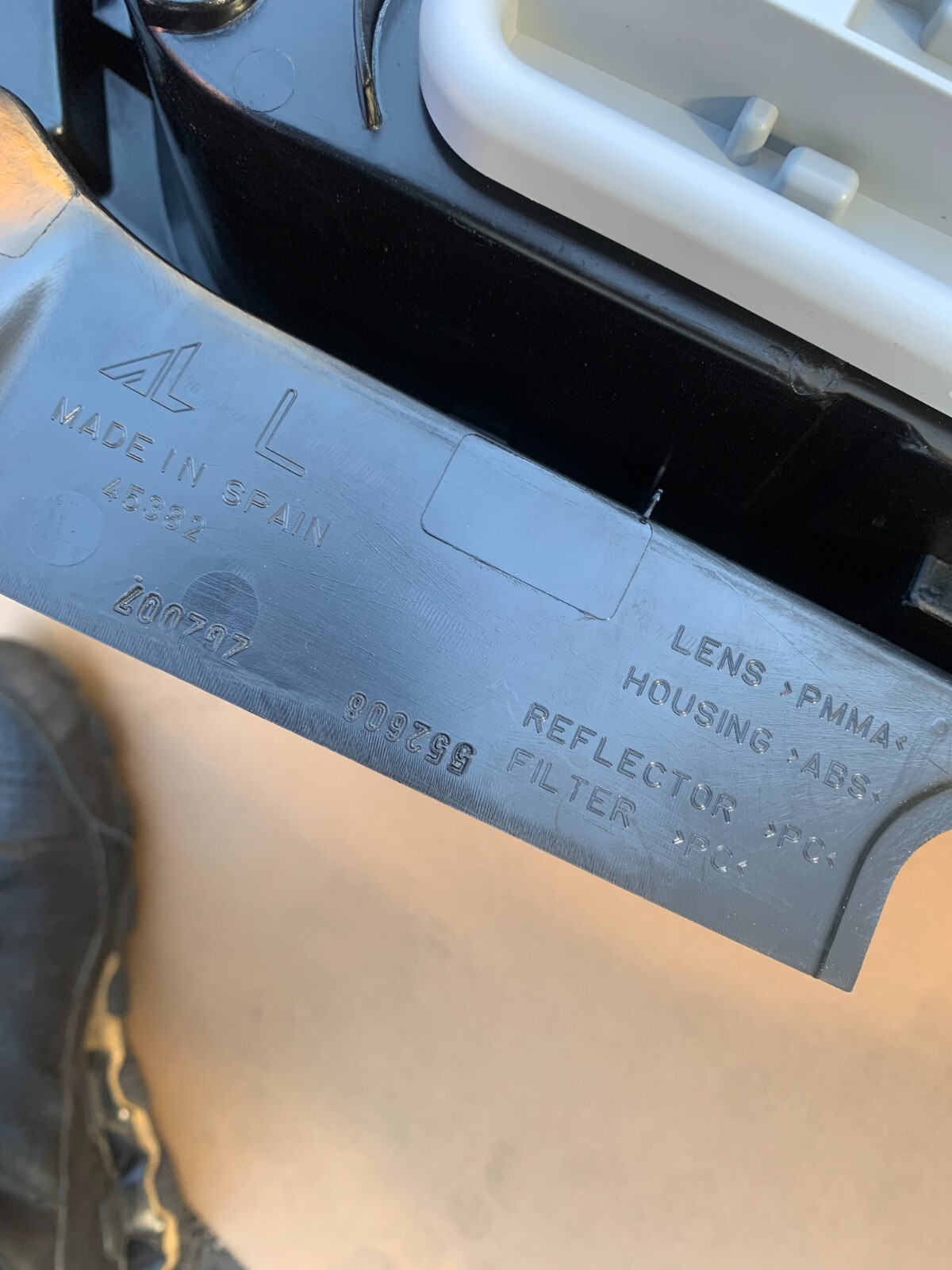 のための W639 2014 Oem用テールランプ6398201464 6398201564 - Buy W639 Tail Lamp ...