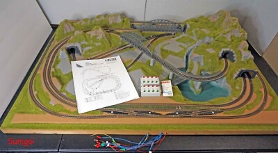 NOCH Cortina 85880 Layout RTR Deluxe Marklin Track pack w/power ...