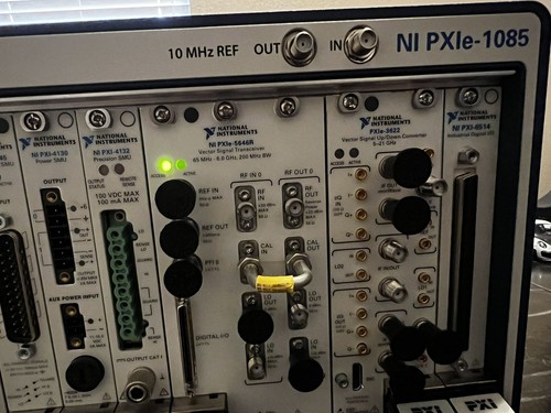 National Instruments NI PXIe 1085 Interface Chassis, 18-Slot Up to 12 ...