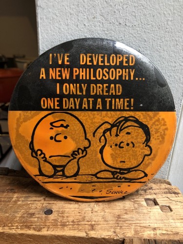 Vintage 196 PEANUTS Charlie Brown Linus Button | eBay