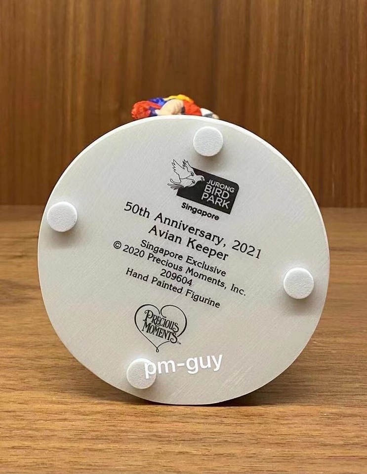 Precious Moments - Singapore Jurong Bird Park Exclusive, Avian Keeper ...