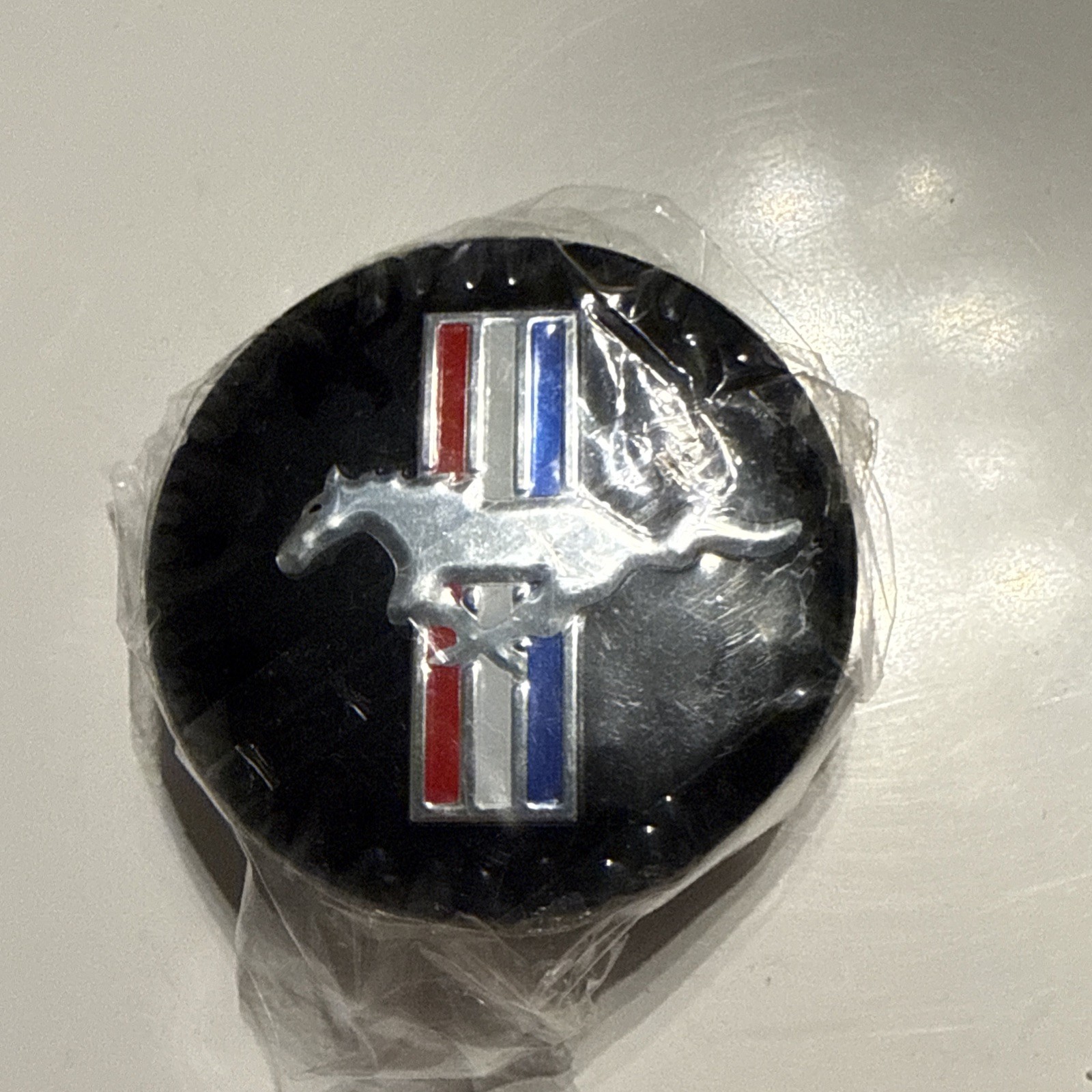 Set 4 x OEM Ford Mustang Center Cap Black Tri Bar Pony NOS NEW 6M21 ...