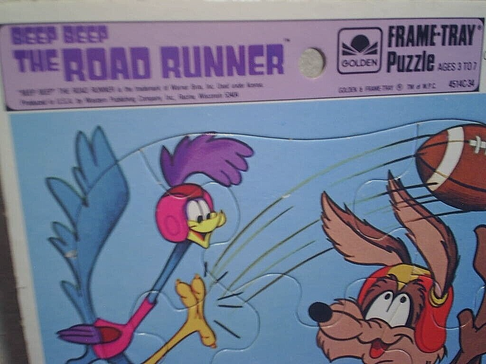 1983 BEEP BEEP THE ROAD RUNNER WYLIE COYOTE FOOTBALL TRAY PUZZLE,Looney Tunes,WB | eBay