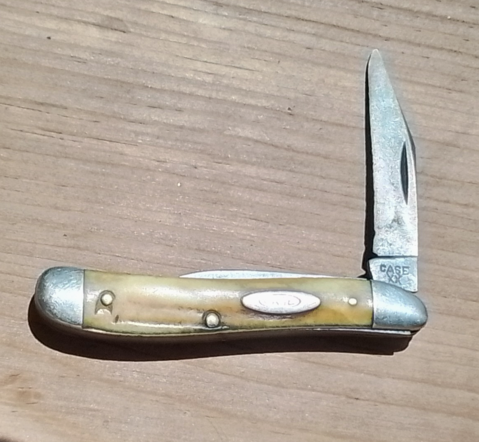 CASE XX 1940-1965 PEANUT Pocket Knife Bone Handles, Snappy | eBay