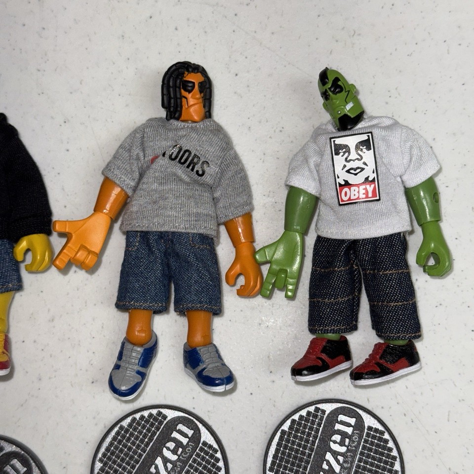 X-Concepts Citizen Urban Icon esdjco aesthetics DROORS OBEY Figures Lot ...