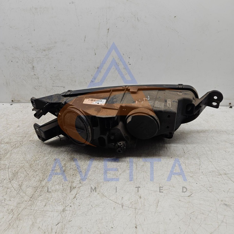 Citroen C4 Grand Picasso 2014 MK2 Headlight Headlamp Left Side ...