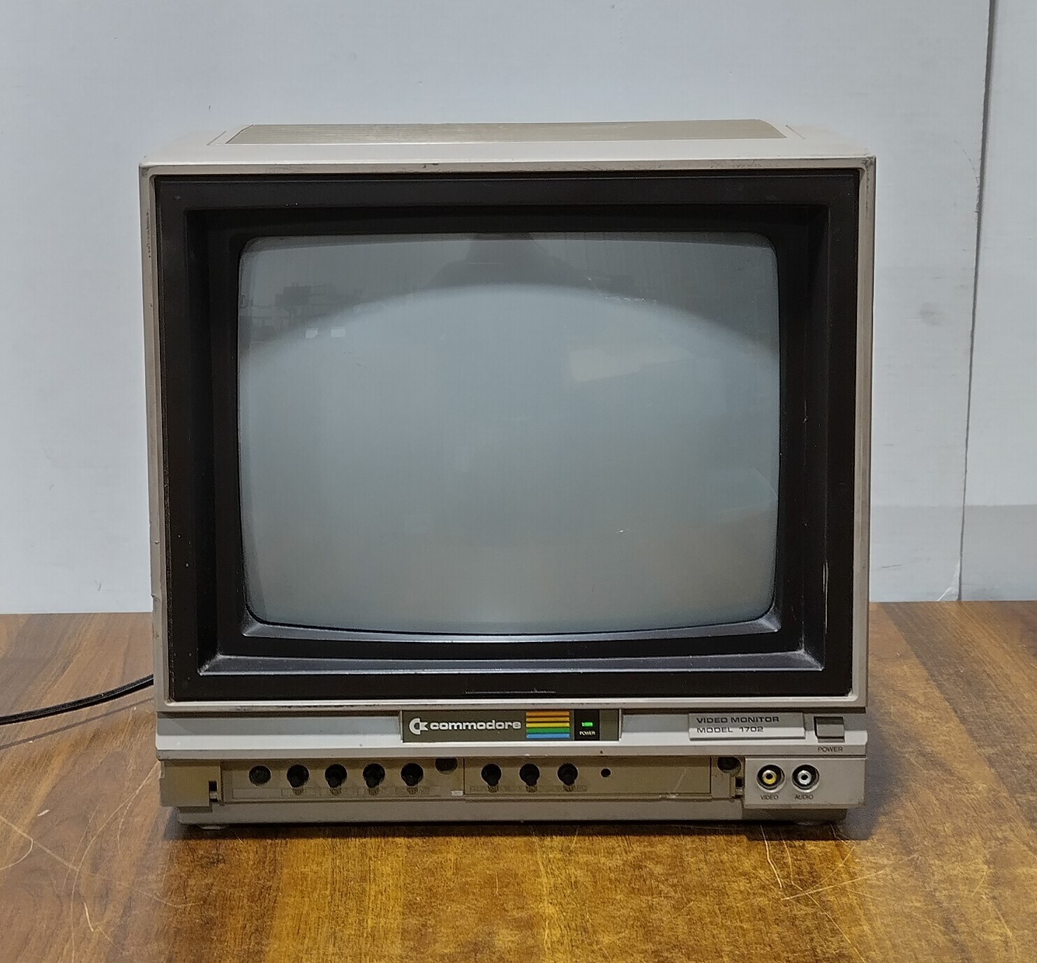 Vintage Commodore 1702 Video Monitor for C64 C128 for sale online | eBay