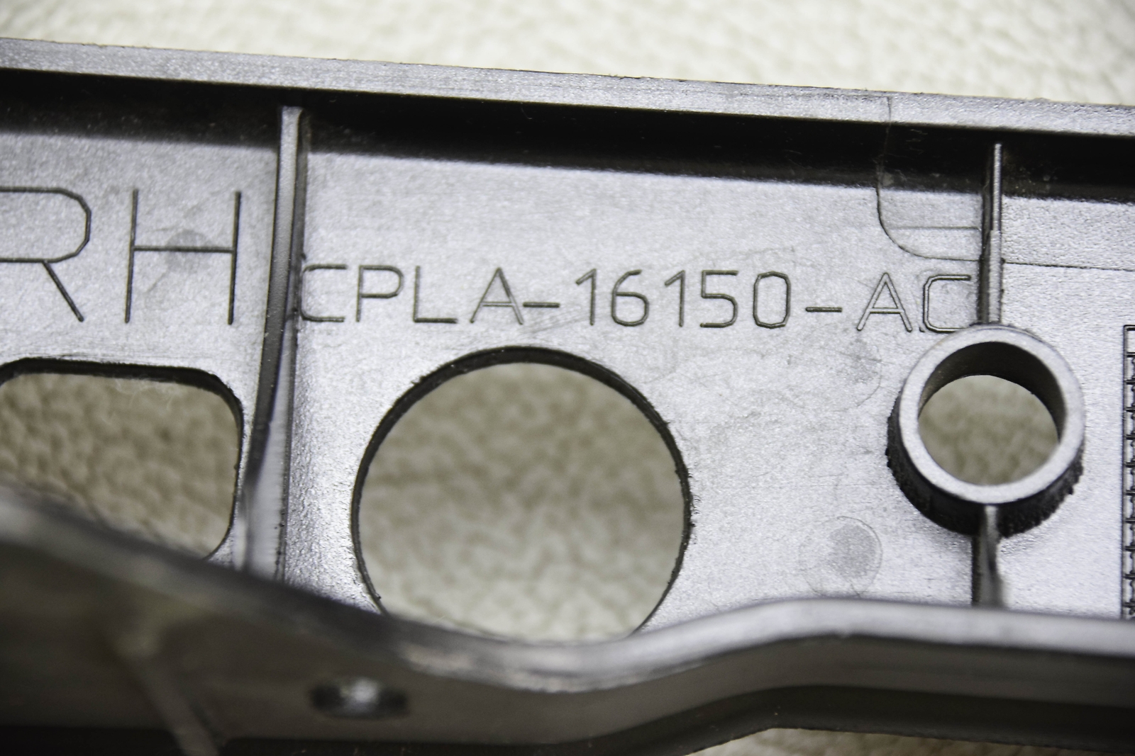 RANGE ROVER SPORT L494 Air Supply Hose Pipe OEM CPLA-16150-AC | eBay UK