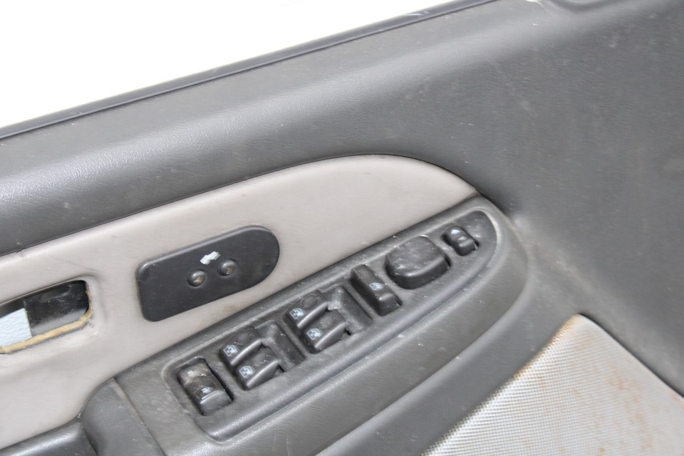 03-06 Graphite Front Driver Side Left LH Driver Interior Door Trim ...